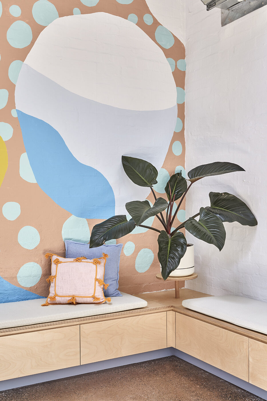 The Mind Room | Vemi – Thinking tomorrow, Delivering today