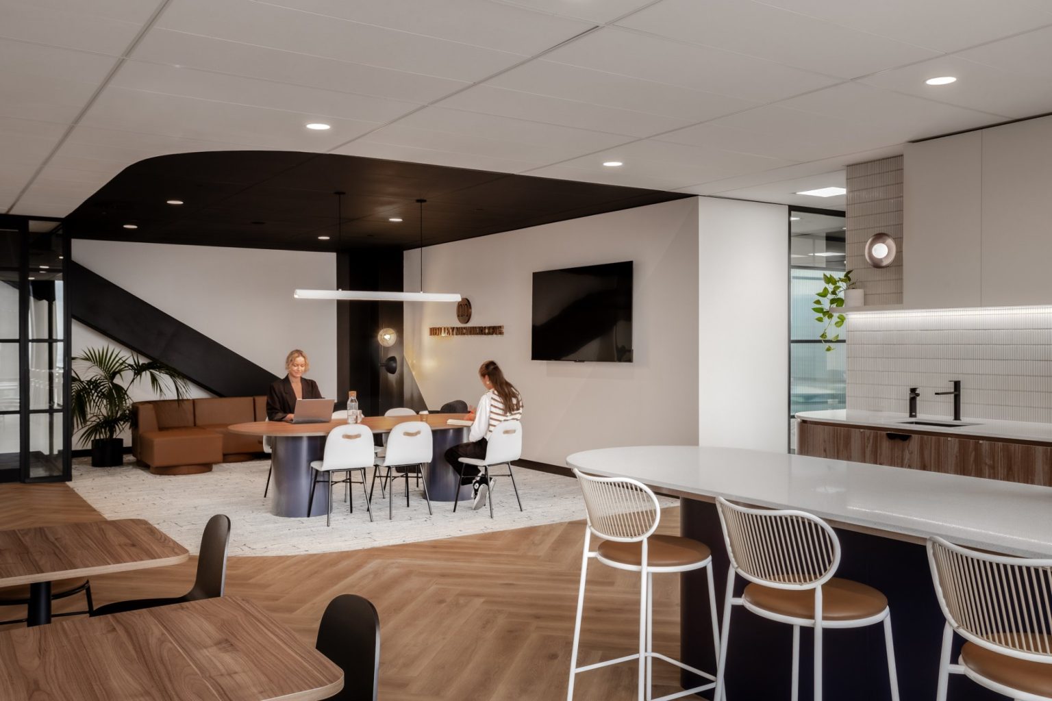 Vemi – Thinking tomorrow, Delivering today